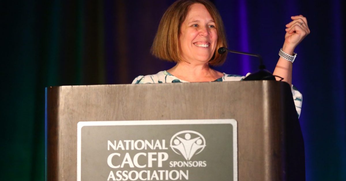 Lisa Mack Presented with Service Award at National Conference