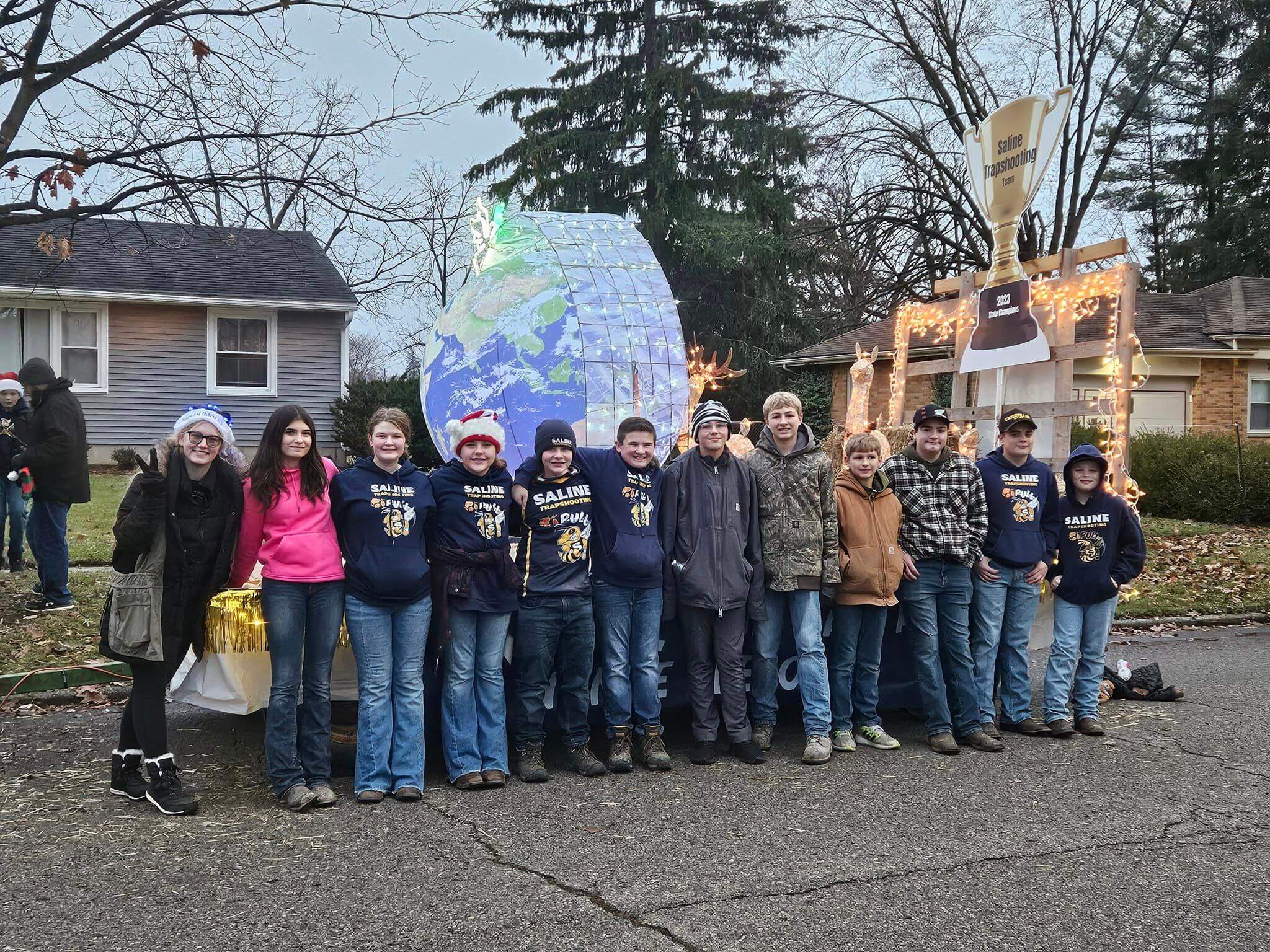 Holiday Parade & Tree Lighting - Saline Area Chamber of Commerce