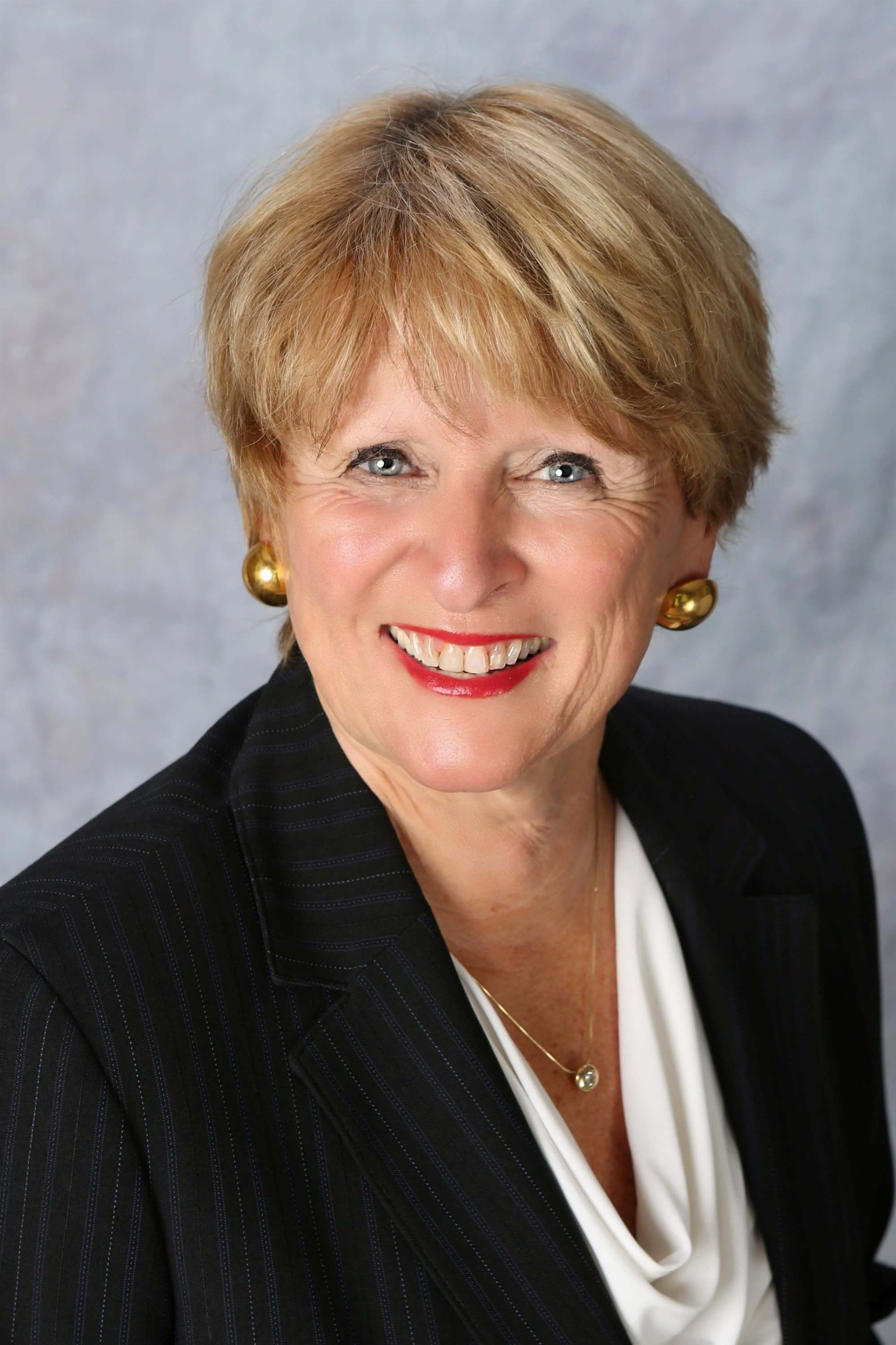 Awards - Chesapeake Bay and Rivers Association of REALTORS® & CBRAR ...