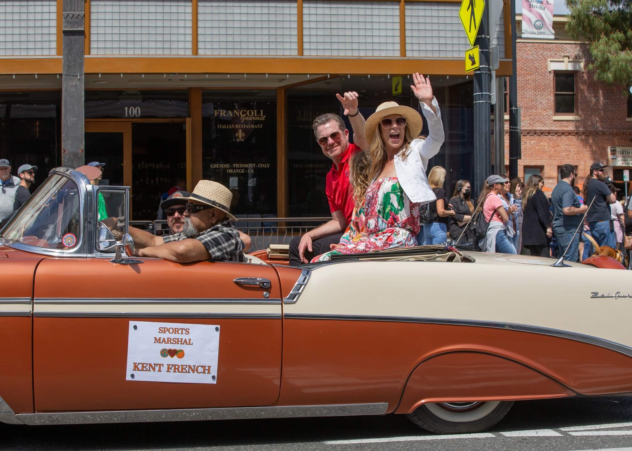 Orange May Parade - Orange Chamber of Commerce