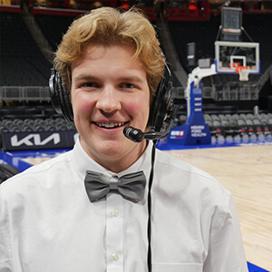 Scholarships - Michigan Association of Broadcasters